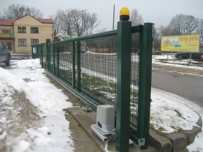 V2 bīdāmo vārtu automātika Gold 400 KIT - Žogu Fabrika